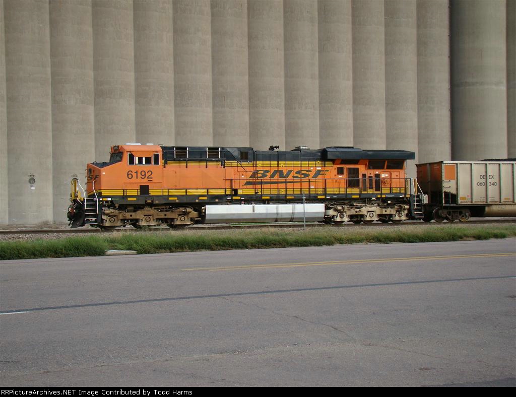BNSF 6192
